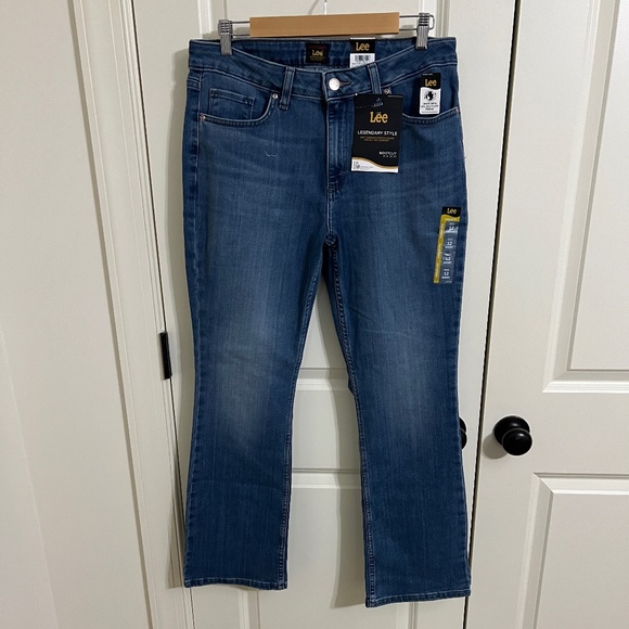 Lee | Jeans | New Lee Legendary Mid Rise Bootcut Jean Zip Closure ...
